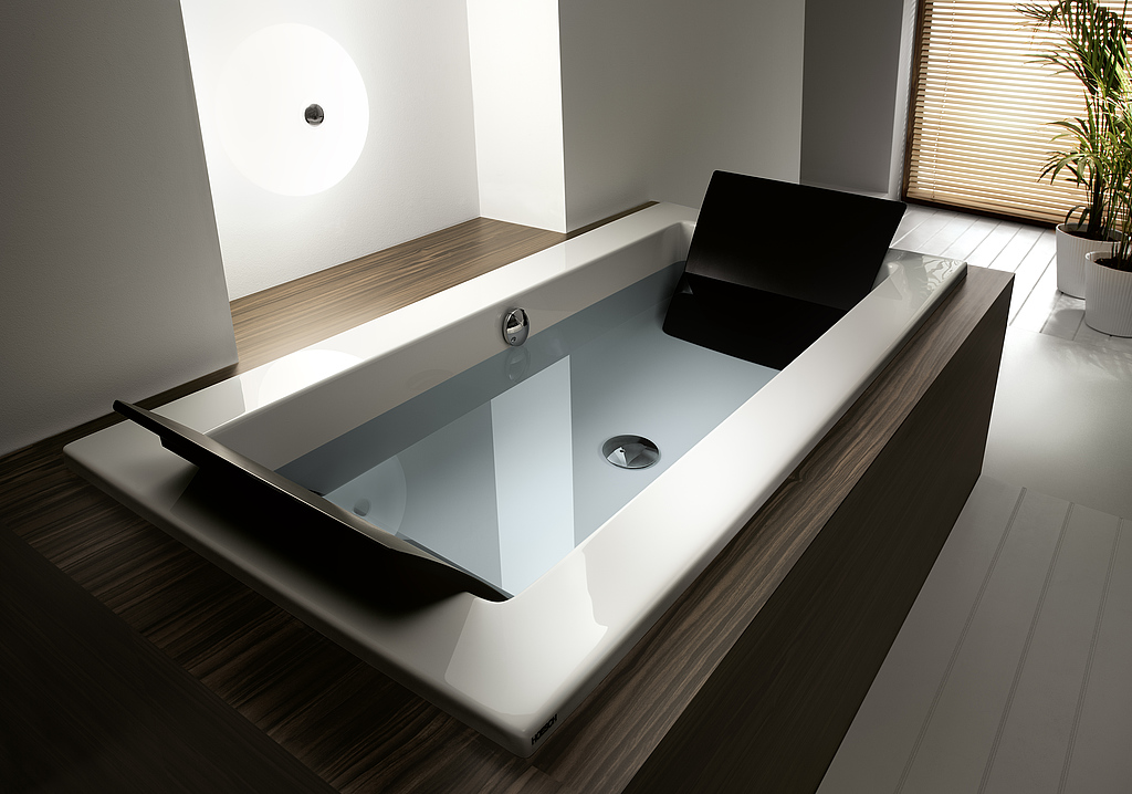 Bathtub Zero